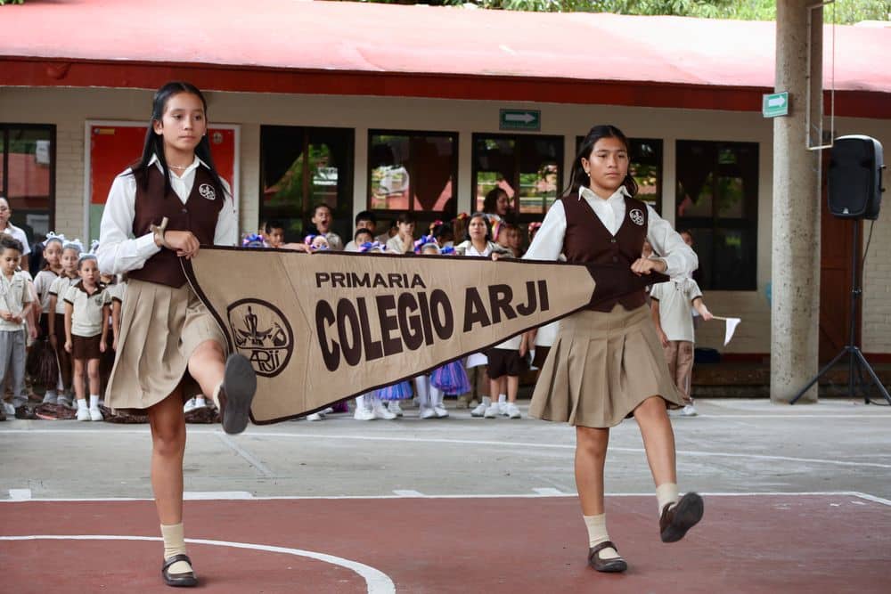 Servicios - Colegio Arjí